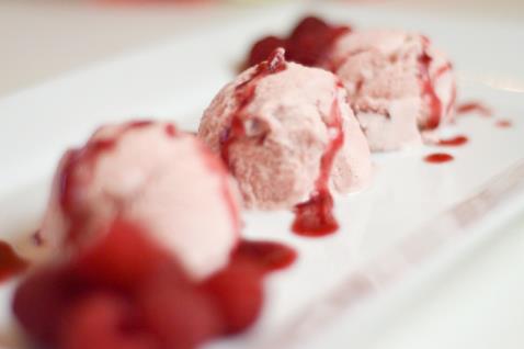 Raspberry Ice Cream - Dessert Recipes