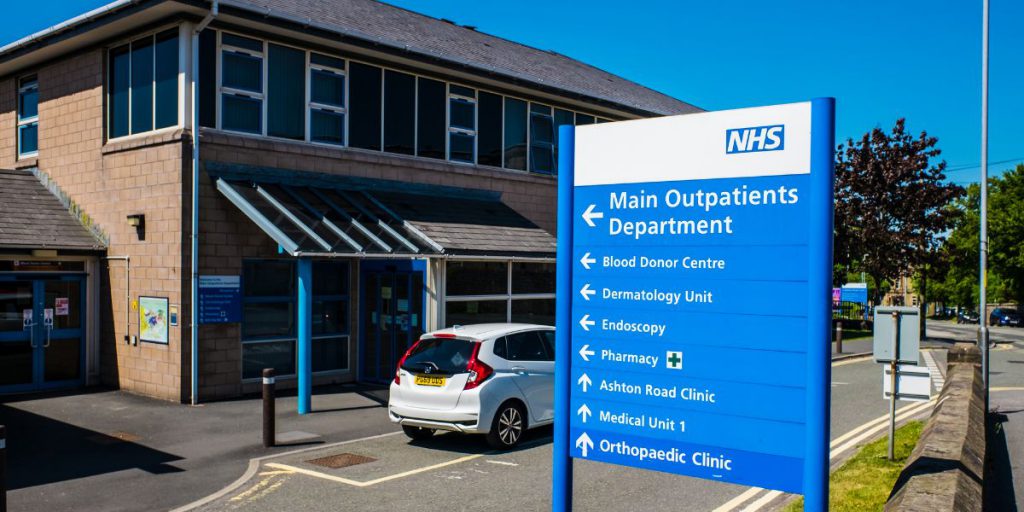 NHS deals with 3,000 hospital admissions each day due to obesity