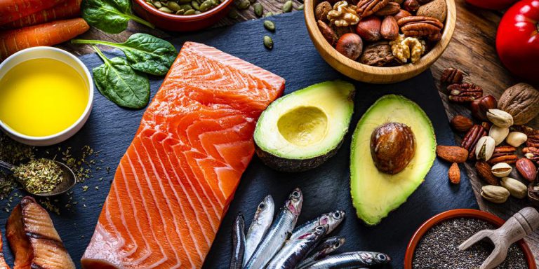 Social media influencers raking in thousands for promoting weight loss jabs